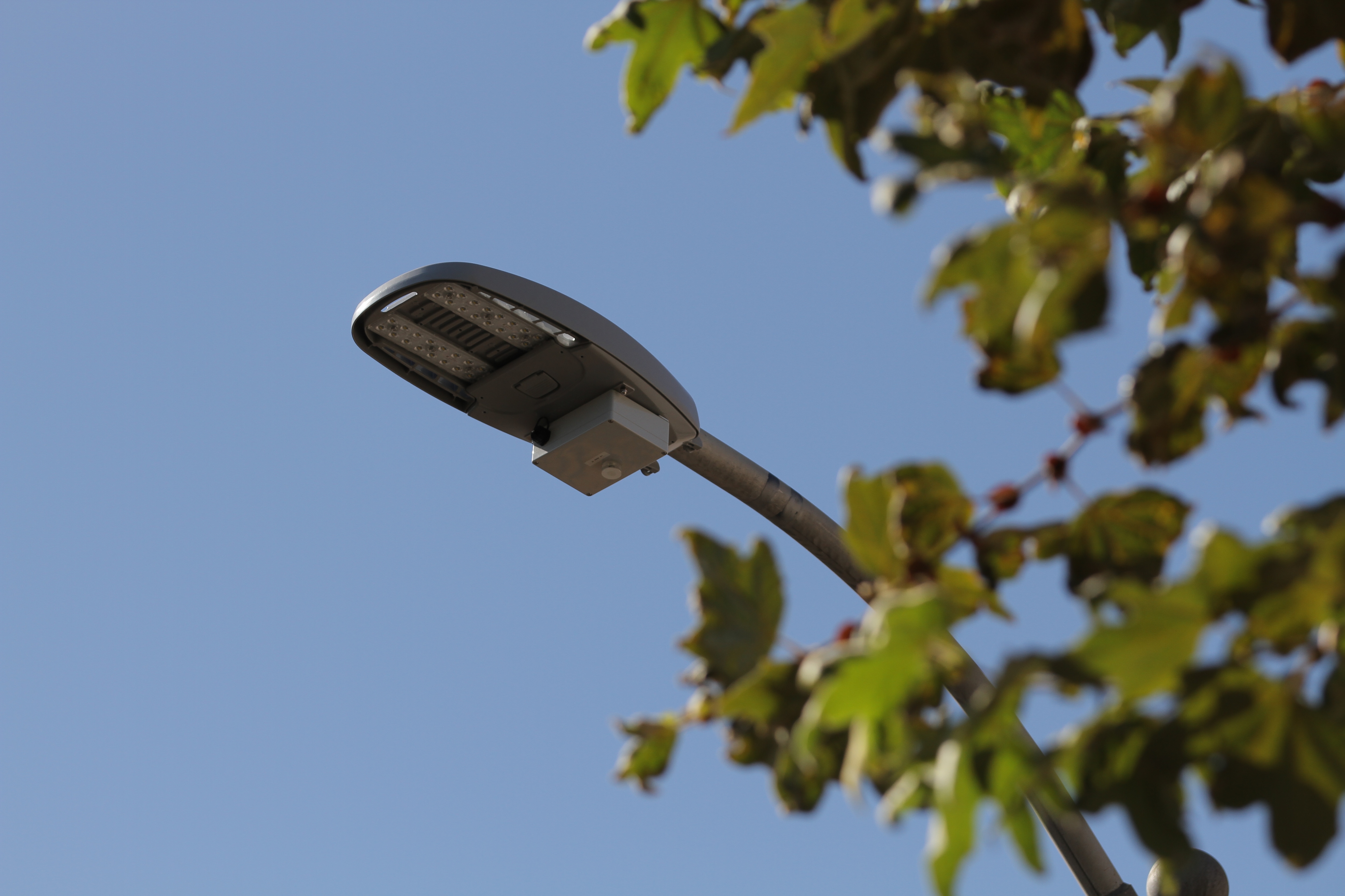 The City of Los Angeles and Philips Lighting pilot new pathway to smart ...