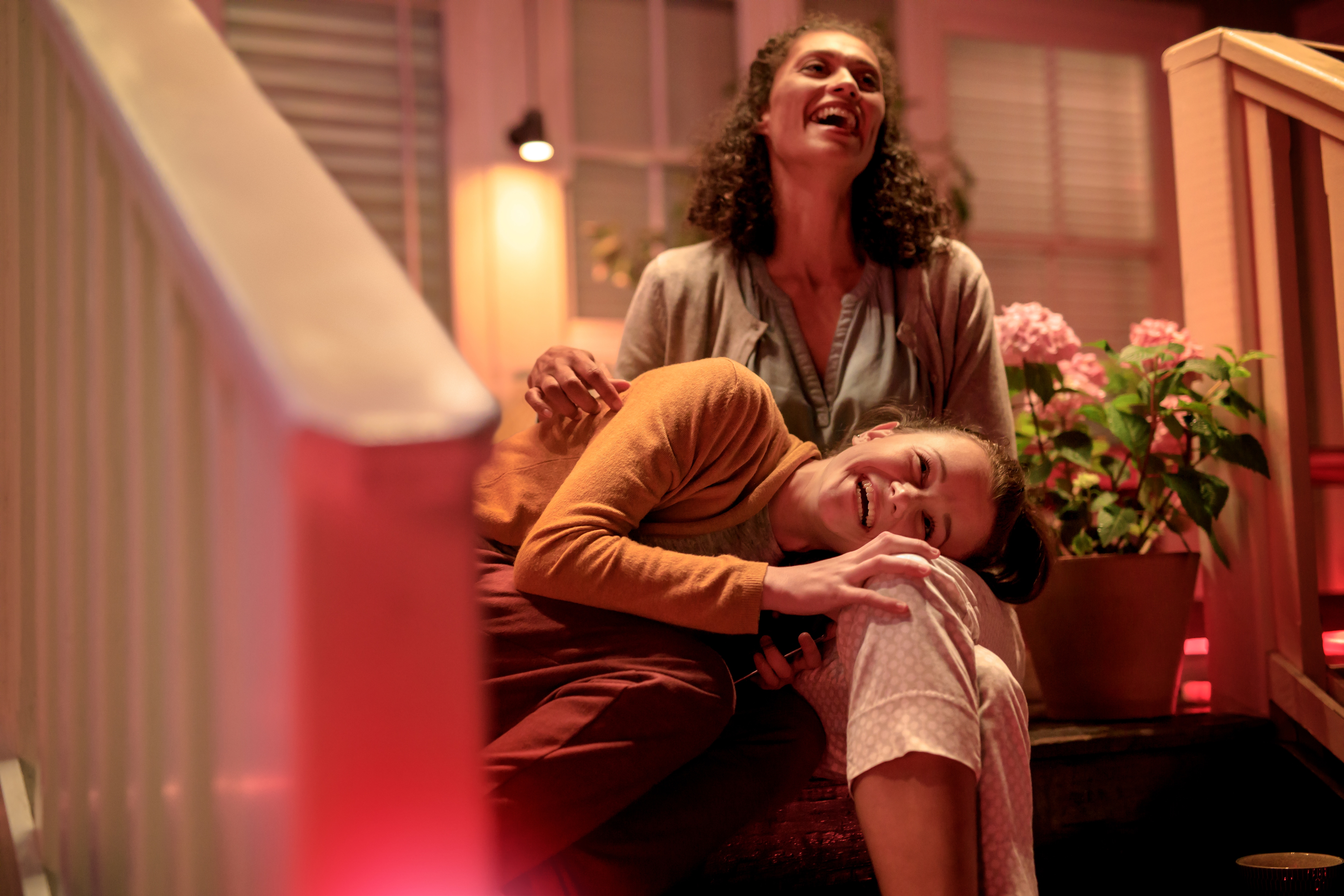 Extend your smart lighting system this summer with the new Philips Hue ...