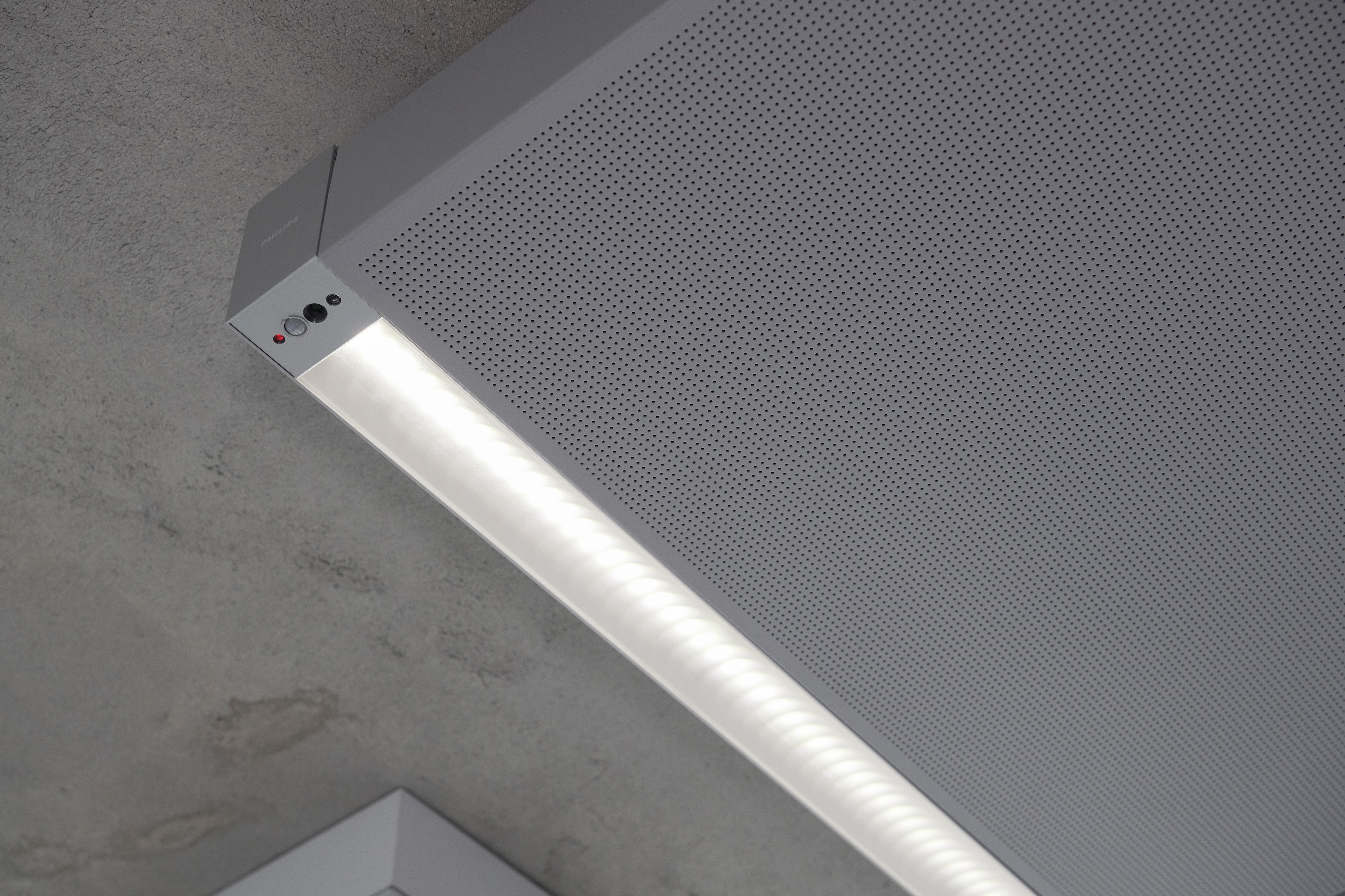 BCG: Mit Signify smart und bunt in neue Arbeitswelten | Signify Company ...