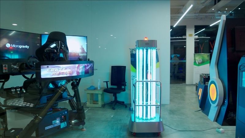 UV-C lighting meets Virtual Reality | Signify Company Website