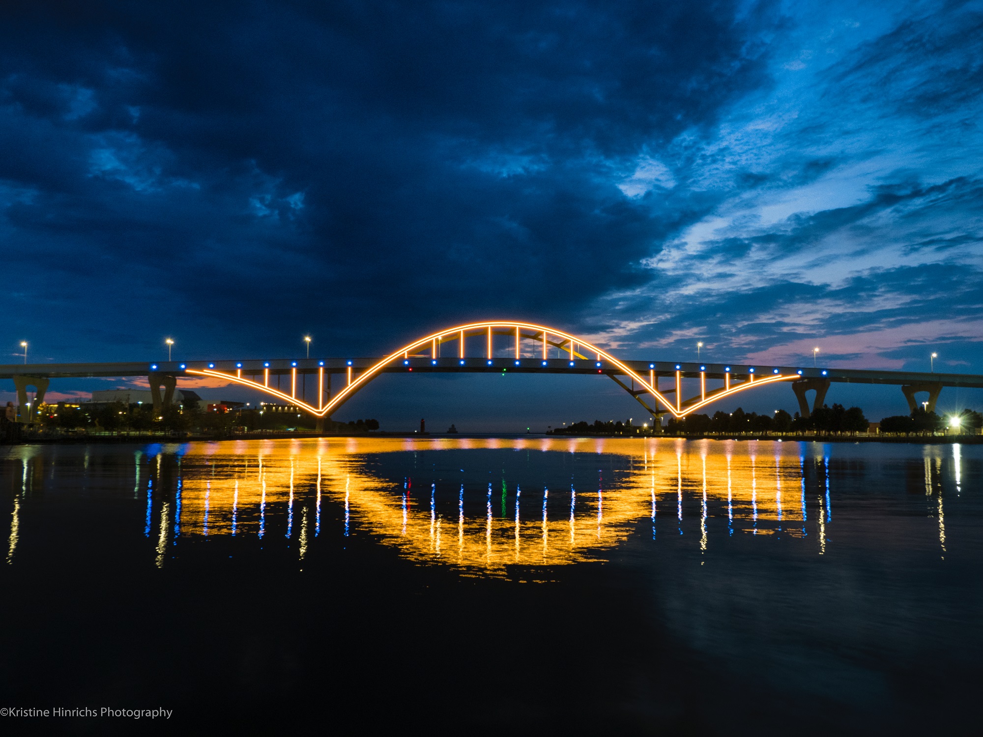 Interact Landmark for Daniel Hoan Memorial bridge| Signify Company Website