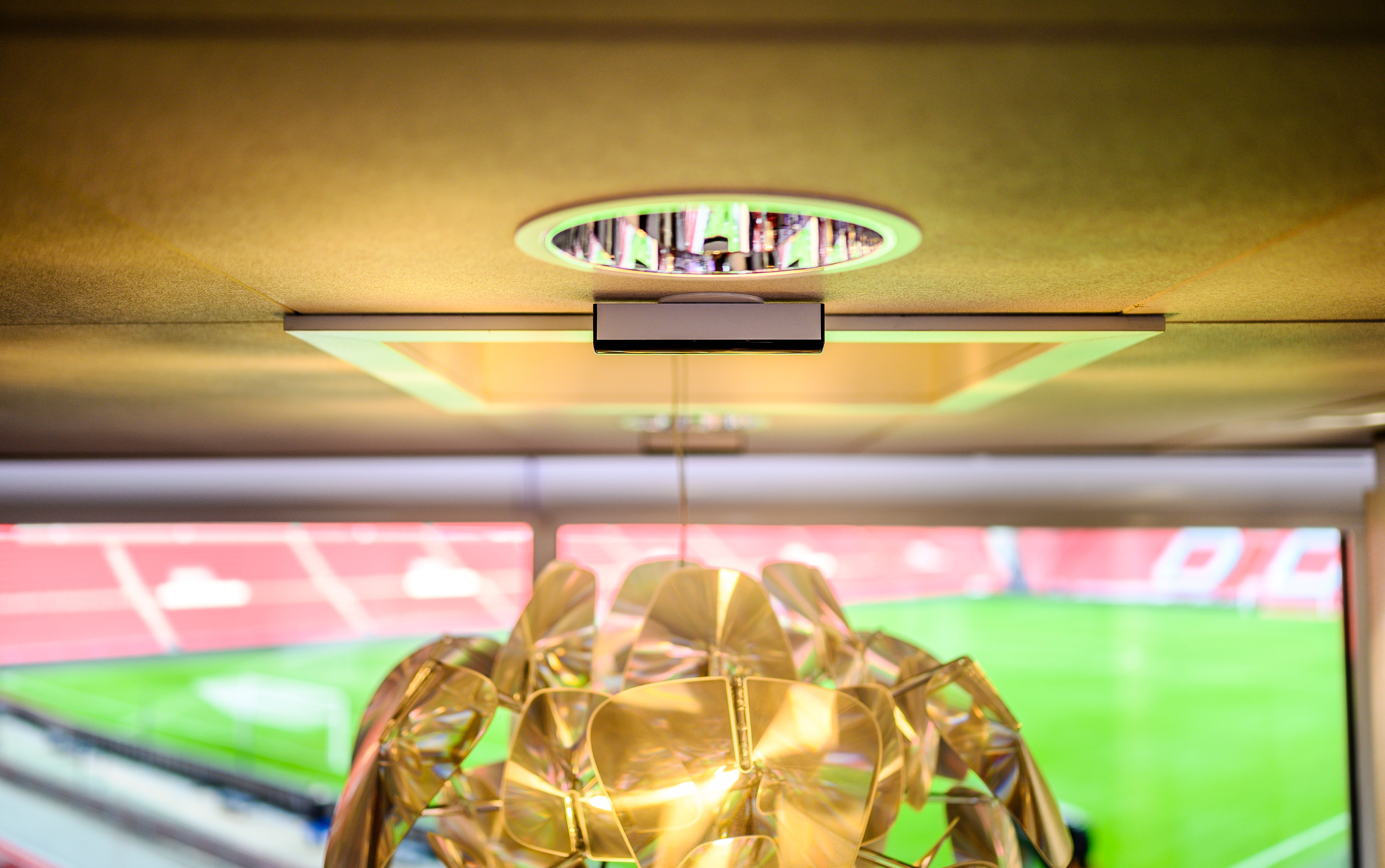 Nieuw in de spits bij PSV Eindhoven: Supersnelle en veilige LiFi ...