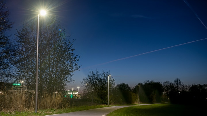 Multitalent: Der Philips Outdoor Multisensor | Signify Unternehmenswebsite