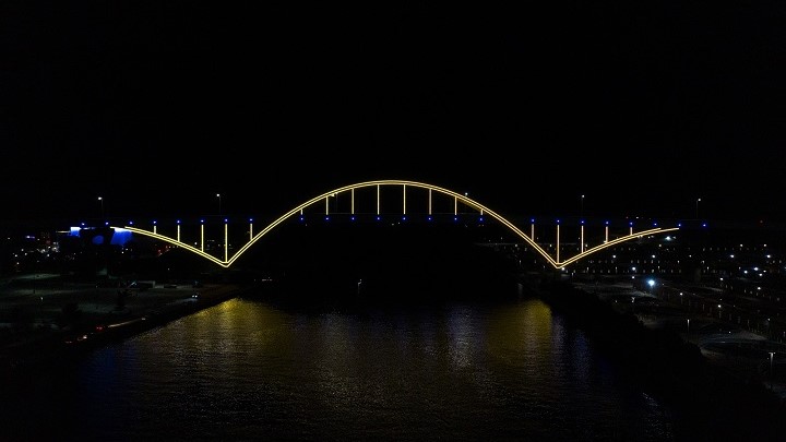 Interact Landmark for Daniel Hoan Memorial bridge| Signify Company Website